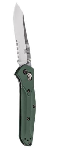 BENCHMADE 940 3.4ʺ Reverse Tanto Serrated Edge Satin Finish | KYGUNCO